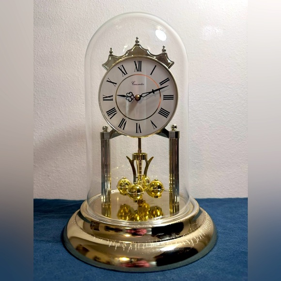 American Vintage | Accents | Vintage Concord Glass Dome Rotating ...